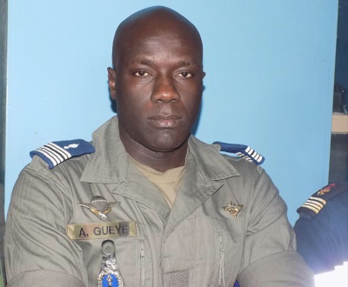 Nomination : Colonel Cheikh Diouf nouveau Gouverneur Militaire du ...